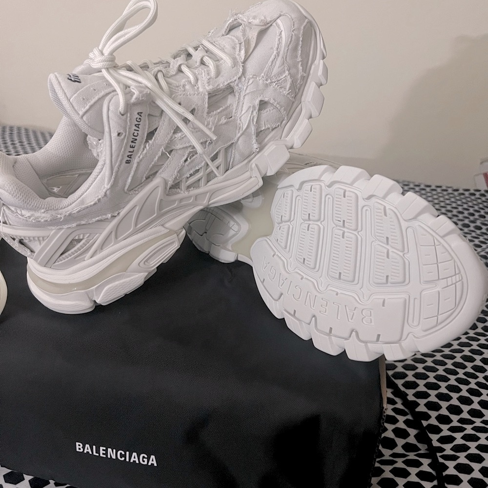 Balenciaga Track 2 White Distressed Sneaker Size 42 - Gem